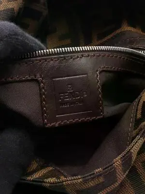 Fendi 2000-2010 Zucca Canvas Baguette Shoulder Bag