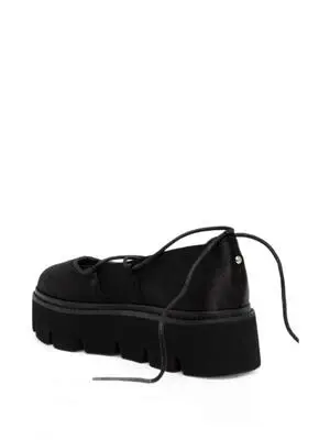 BUFFALO Darya Ghillie Lace-up Platform Pumps