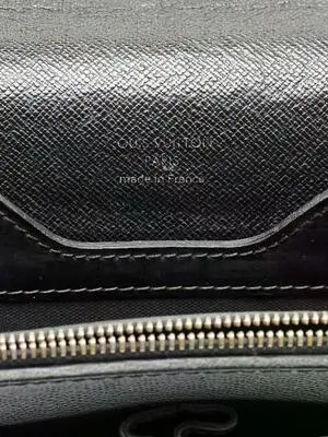LOUIS VUITTON 2009 Robusto Briefcase