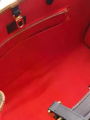 LOUIS VUITTON 2021-2026 Monogram Reverse Giant Onthego Gm Satchel