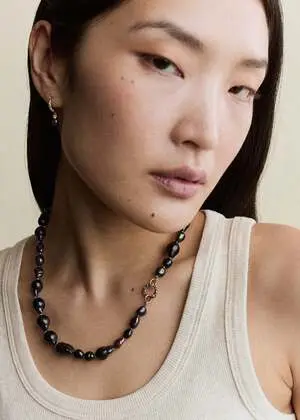 LUCY DELIUS Chaos Pearl Necklace