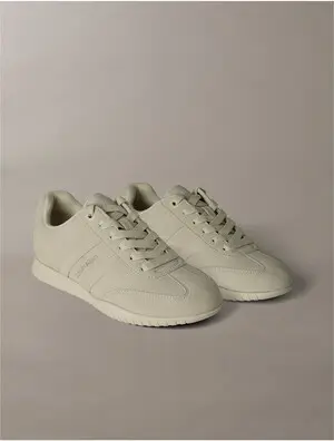 Calvin Klein Hendrea Retro Sneaker Ivory