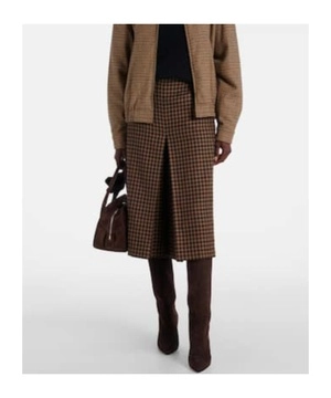 Manolo Blahnik Miralonepla 90 Suede Knee-high Boots