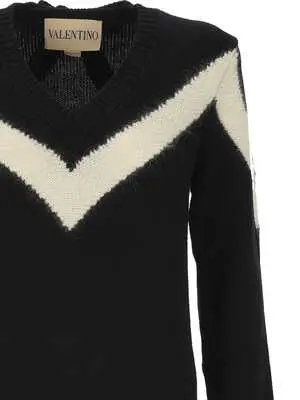 Valentino Garavani Long-sleeved V-neck Sweater