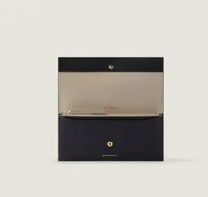 Givenchy Day Long Wallet In Grained Leather