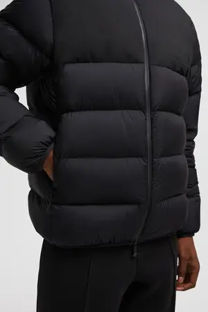 Moncler Vermount Zip-up Hooded Puffer Jacket
