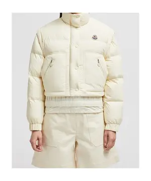 Moncler Selle Logo Patch Puffer Jacket