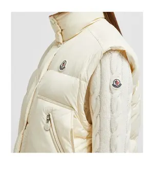 Moncler Selle Logo Patch Puffer Jacket