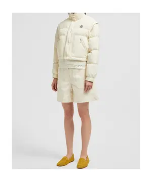 Moncler Selle Logo Patch Puffer Jacket