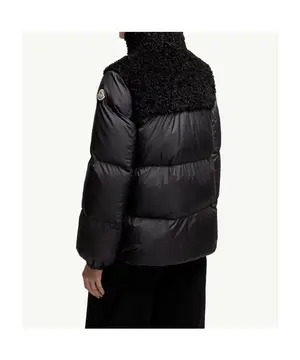 Moncler Esnaie Logo Patch Zip-up Jacket