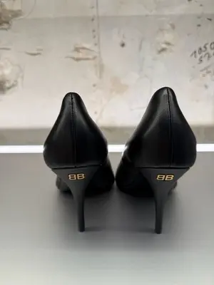 Balenciaga Pointed-toe Pumps