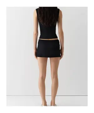 Gimaguas Anis Tie-front Sleeveless Top