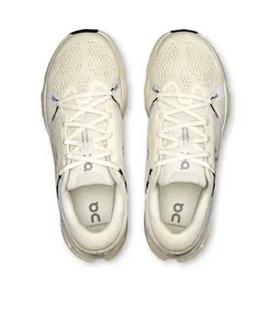 On Cloudsurfer 2 Sneakers
