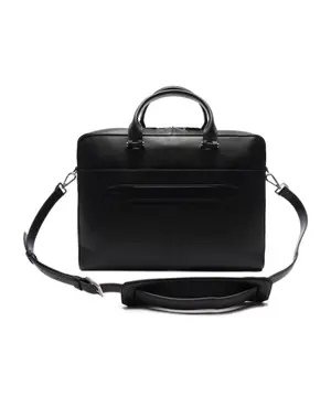 TOM FORD Logo Embossed Zipped Messenger Bag