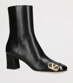 Valentino Garavani Leather Veeside Ankle Boots 60