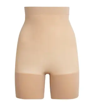 SKIMS Seamless Sheer Mid-thigh Shorts Beige