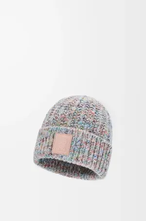 Loewe Logo Patch Knitted Beanie