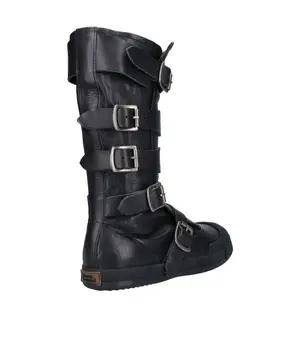 VIVIENNE WESTWOOD Buckle Detailed Boots