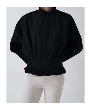 Gimaguas Ruffled Waist Jacket