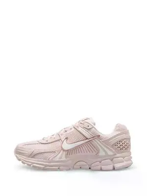 Nike Zoom Vomero 5 Sneakers With Reflective Design Accents - Pink