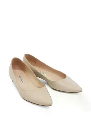 Manolo Blahnik Bb Pointed-toe Leather Flats