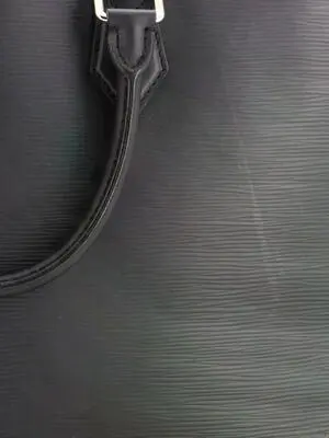LOUIS VUITTON Dandy Briefcase Epi Leather Mm Business Bag - Black