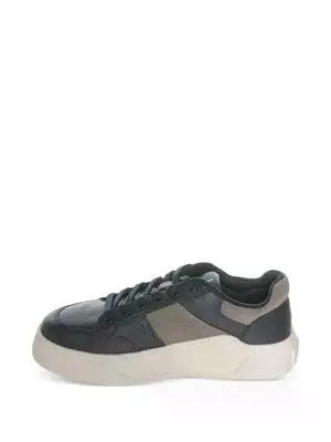 Armani Exchange Logo-print Panelled Sneakers
