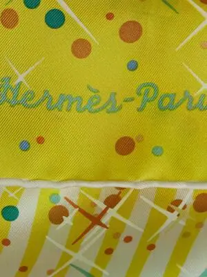 Hermès Magic Kelly Square Scarf - Yellow