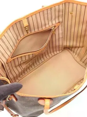 LOUIS VUITTON Monogram Neverfull Mm Tote Bag - Brown