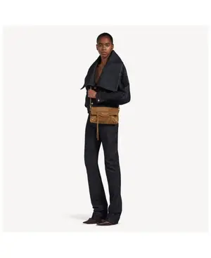 Balenciaga Le City Clutch With Chain - Camel