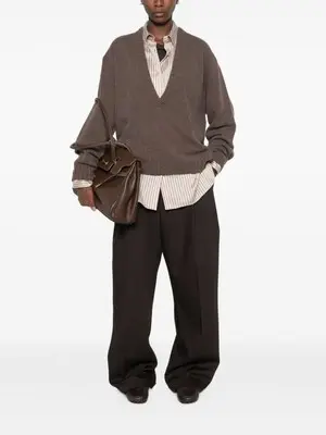 ALYSI Wool V-necked Jumper