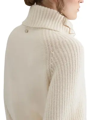 Agnona Long-sleeved Ribbed Knit Sweater