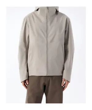 Veilance Arris Jacket