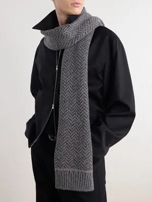 Gabriela Hearst Stanza Logo-appliquéd Cashmere Scarf