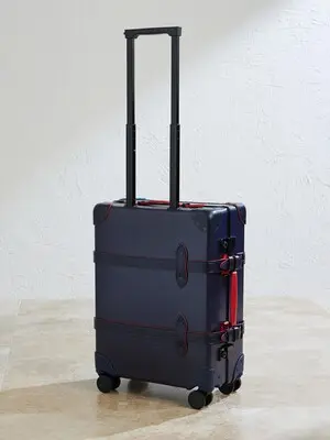 GLOBE-TROTTER 007 James Bond Thunderball Leather Carry-on Suitcase