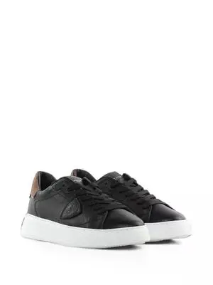 Philippe Model Temple Logo-patch Pebbled-leather Sneakers