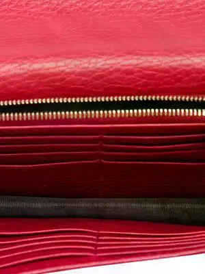 Gucci 2000-2015 Dollar Calfskin Interlocking G Wallet On Chain Crossbody Bag