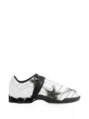 Nike Total90 Shox Magia Sneakers - White