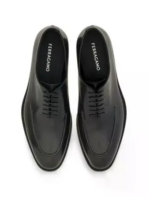 FERRAGAMO Leather Oxford Shoe With Raised Stitching