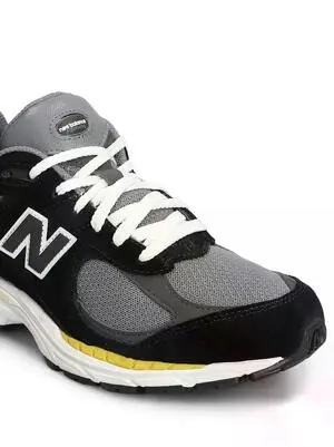 NEW BALANCE 2002r Sneakers - Black