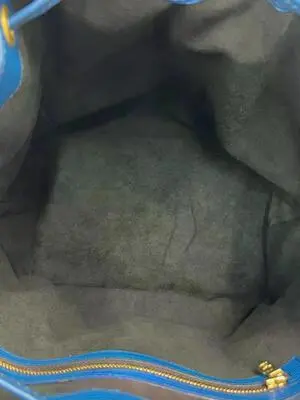 LOUIS VUITTON Epi Petit Noe Bucket Bag