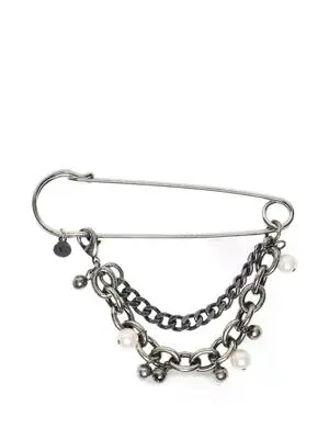 Y’s Pearl Chain Brooch