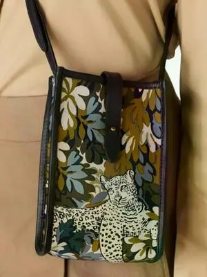 INOUI EDITIONS Caprice Bestiaire Cross Body Bag
