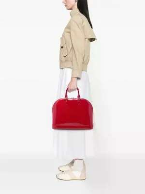 LOUIS VUITTON Monogram Vernis Alma Gm Handbag - Pink