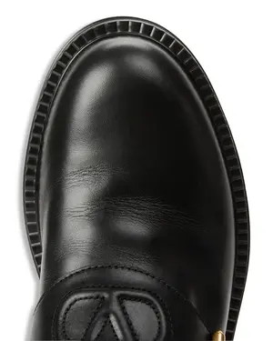 Valentino Garavani Vlogo Leather Buckled Booties
