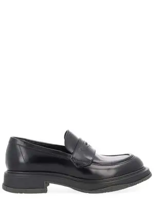 Gucci Calf Leather Loafer