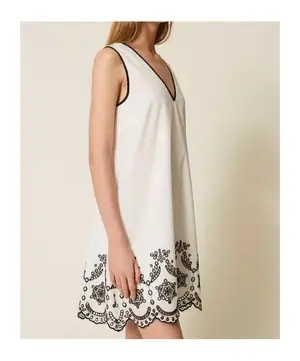 TWINSET Embroidery V-neck Nightgown