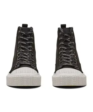 Marc Jacobs High Top Sneakers