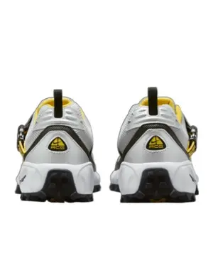 Nike Phassad Low-top Sneakers - Black/passion Yellow/metallic Silver