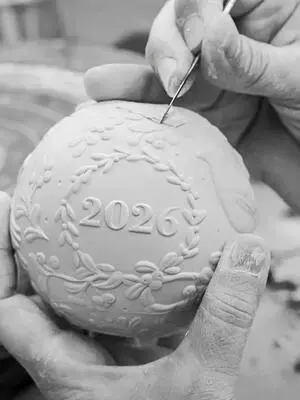 LLADRO 2026 Limited-edition Christmas Bauble